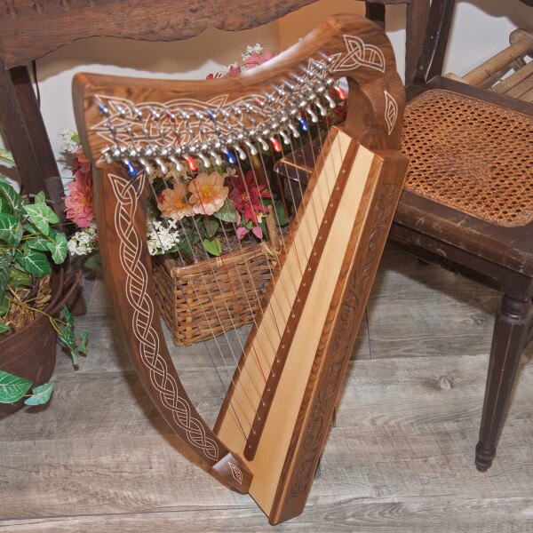 Roosebeck Pixie Harp 19-String Non-Standing Chelby Levers Walnut ...